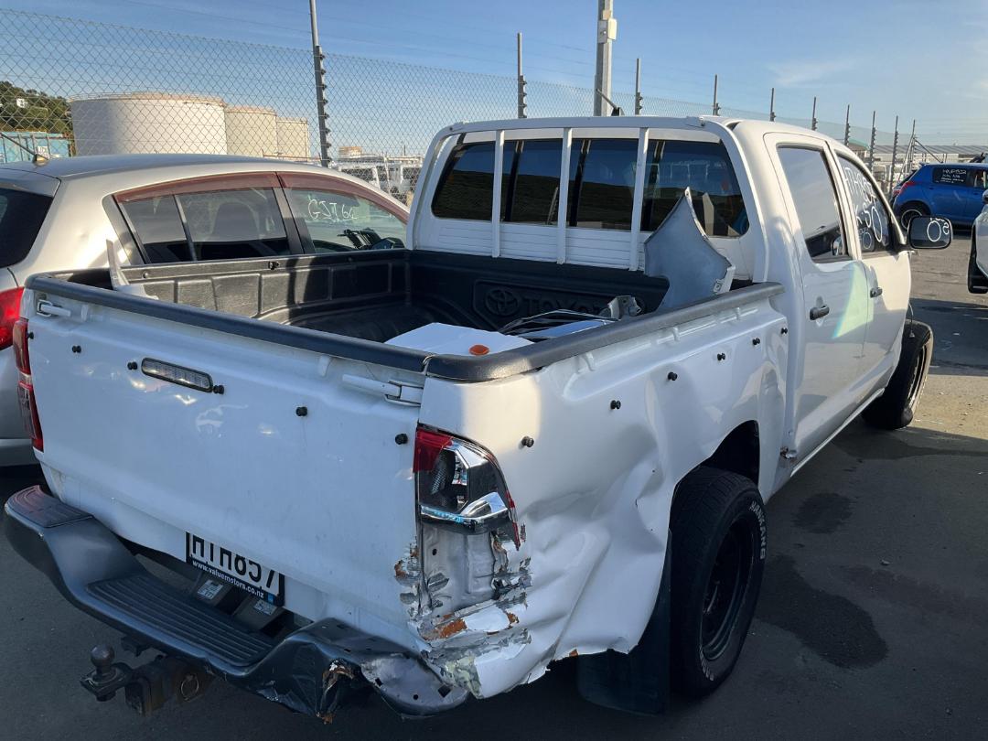 Damaged Toyota Hilux TD DC 2014 in Wellington - Seaview | at Turners ...