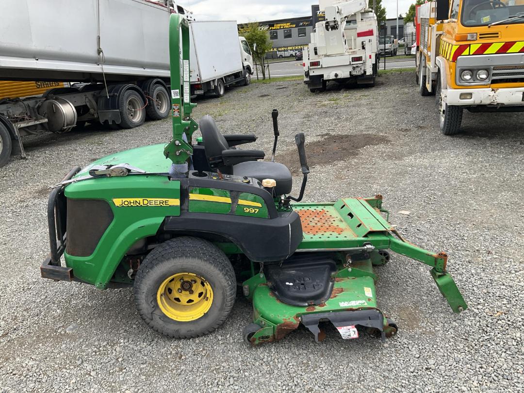 Used JOHN DEERE 997 Z TRAK 2015 | Turners Trucks & Machinery for Sale ...