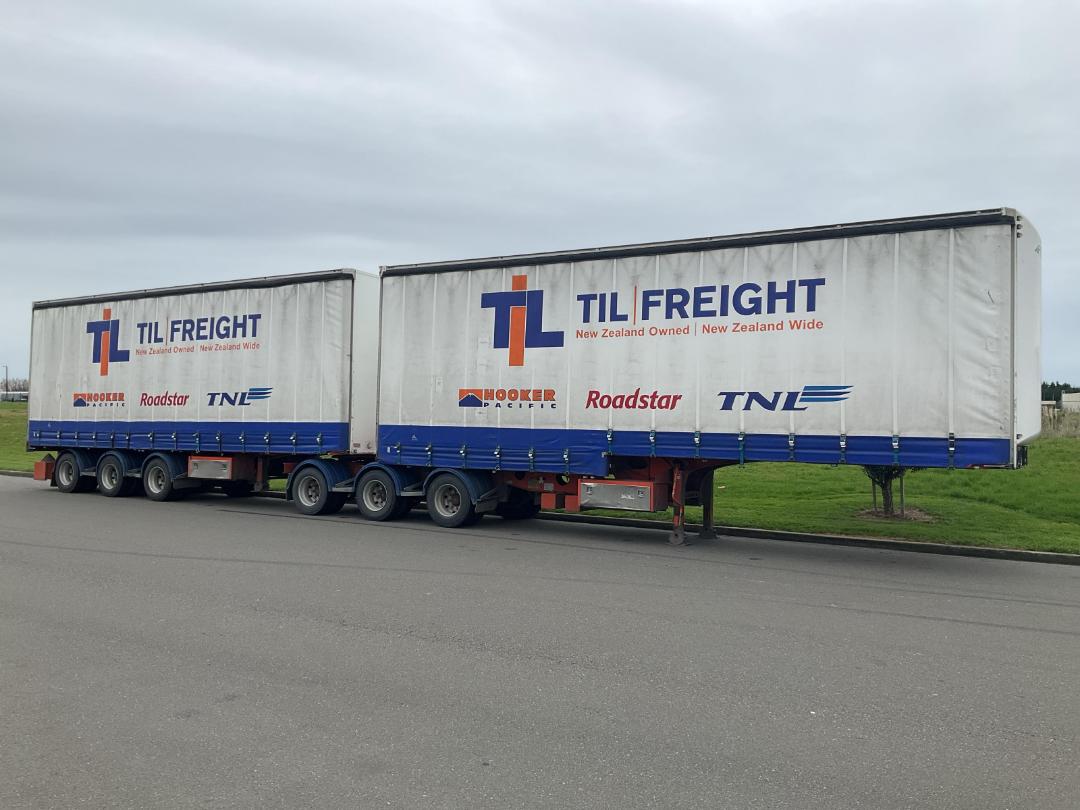 Used Maxicube Freighter 2015 | Turners Trucks & Machinery for Sale ...