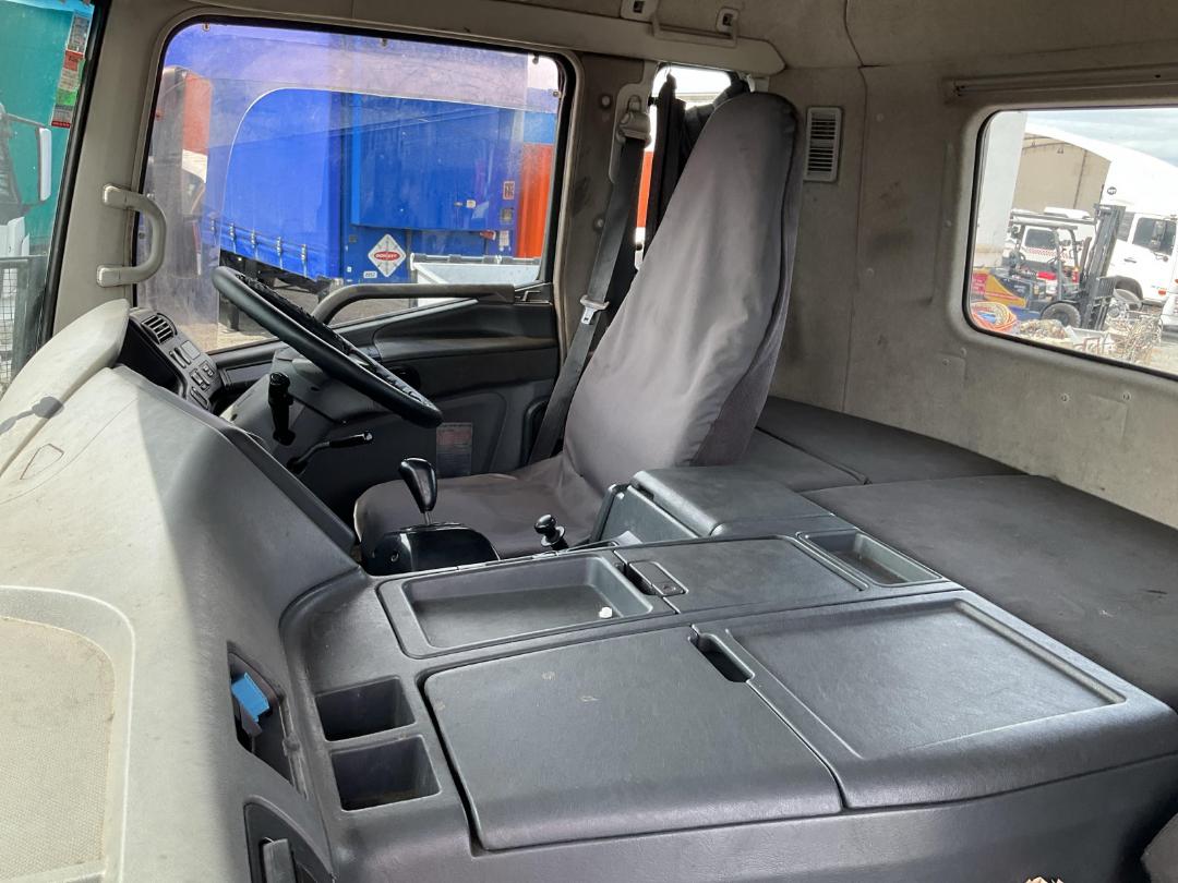 Used Mitsubishi Fuso Shogun 2015 | Turners Trucks & Machinery for Sale ...