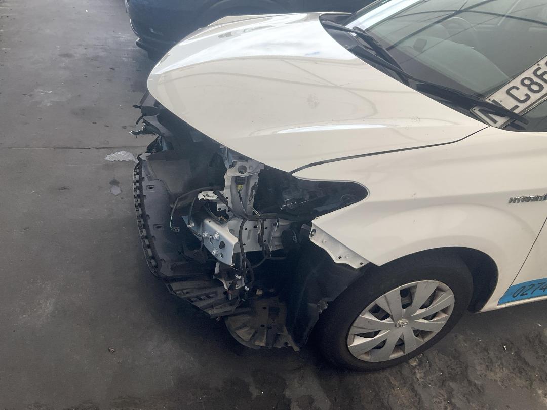 Damaged Toyota Corolla Fielder 1.5L-Hybrid 2015 in Wiri | at Turners ...