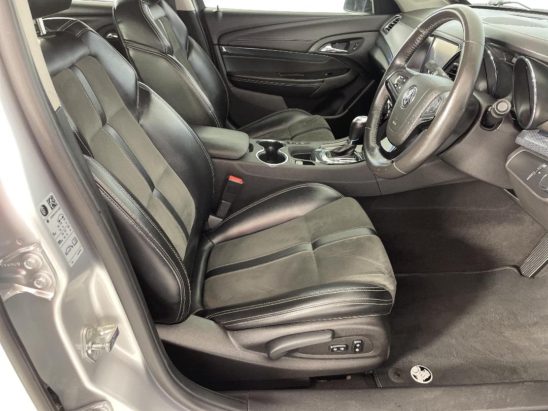 Used Holden Commodore VF2 SV6 2016 | Napier | at Turners Cars ...