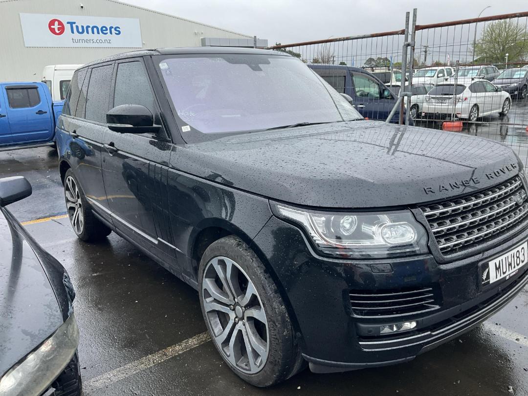 Damaged Land Rover Range Rover V8 Supercharged AB 2016 in Wiri | at ...