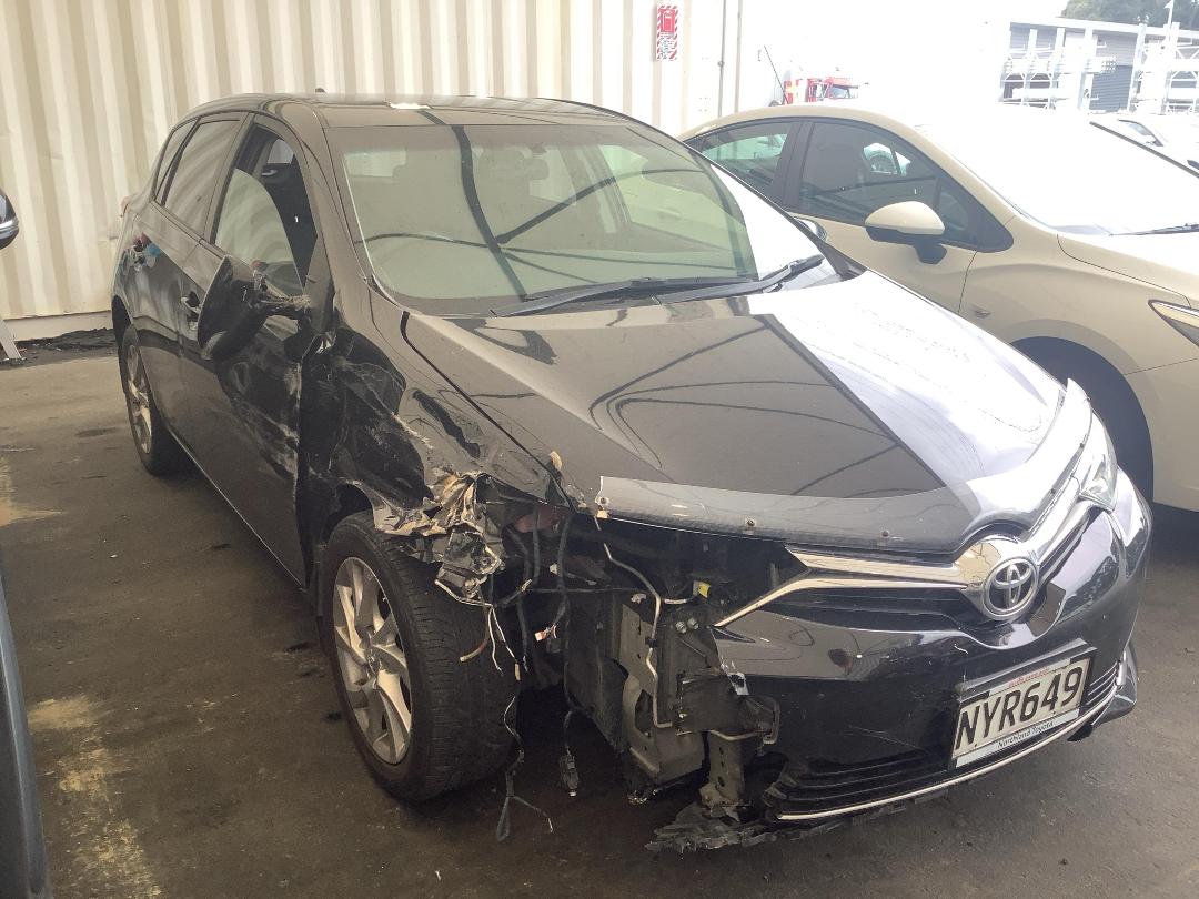Damaged Toyota Corolla GLX 2016 in Christchurch – Bromley | at Turners ...