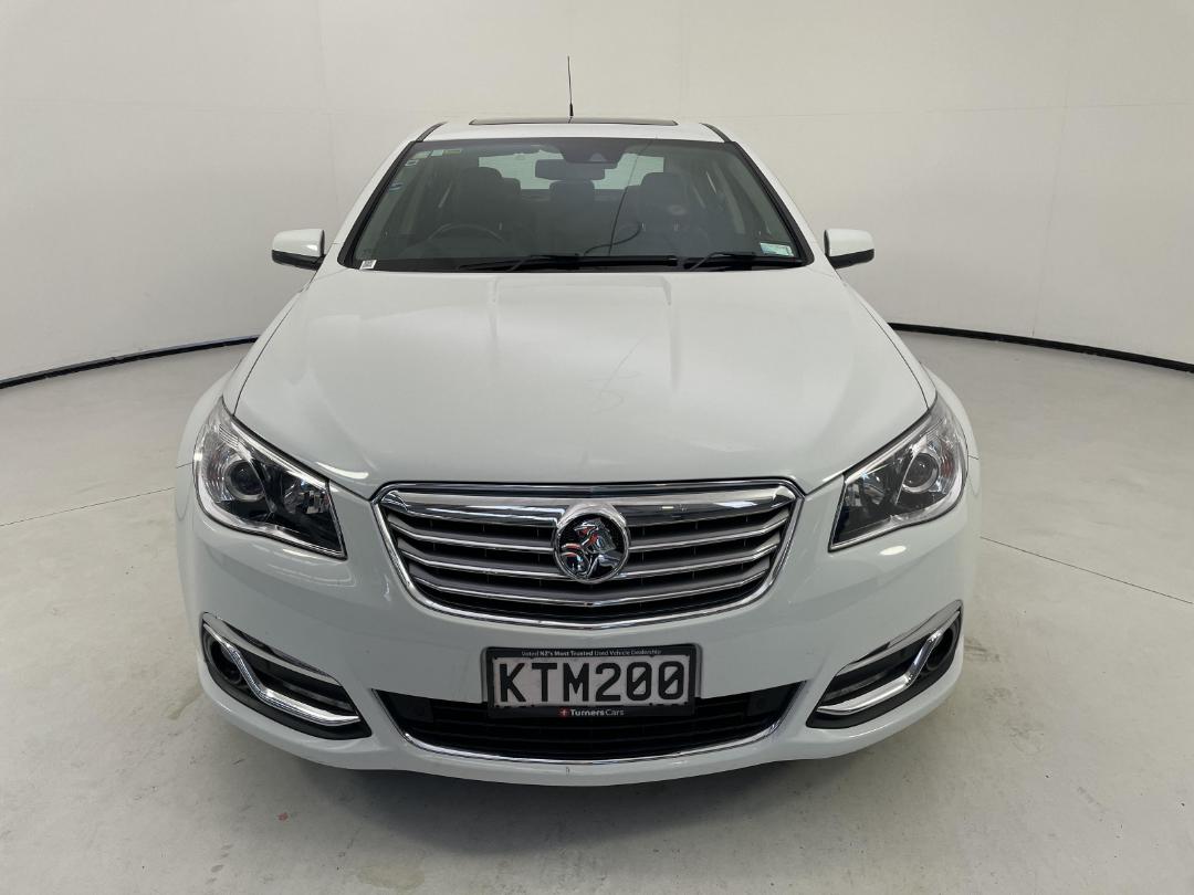 Used Holden Commodore VF2 Calais-V 2017 | Westgate | at Turners Cars ...