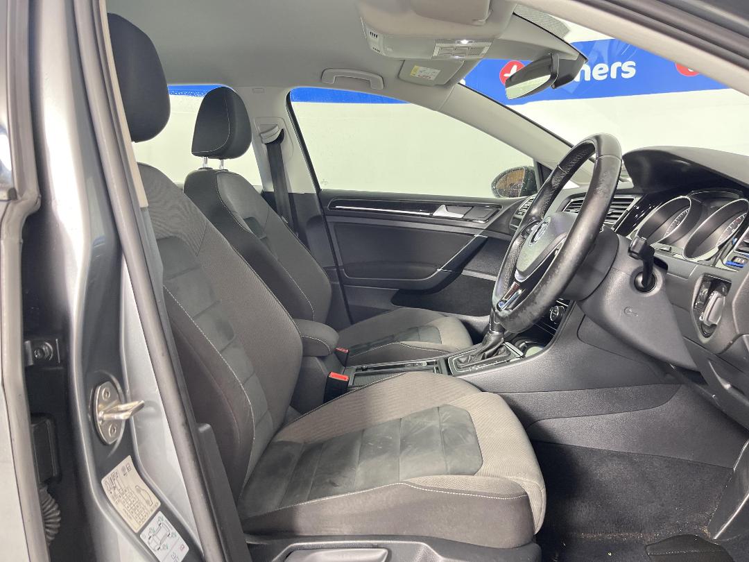 Used Volkswagen Golf TSI Highline 2017 | Moorhouse Ave | at Turners ...