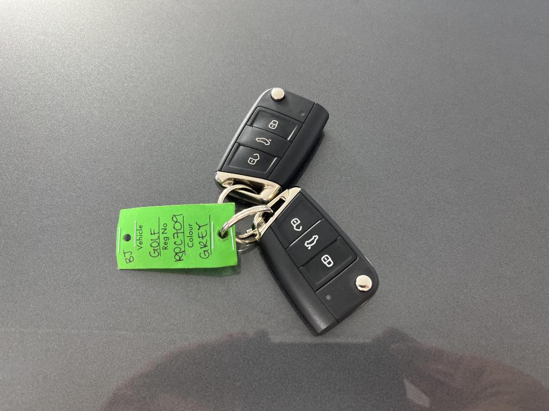 Used Volkswagen Golf TSI Highline 2017 | Moorhouse Ave | at Turners ...