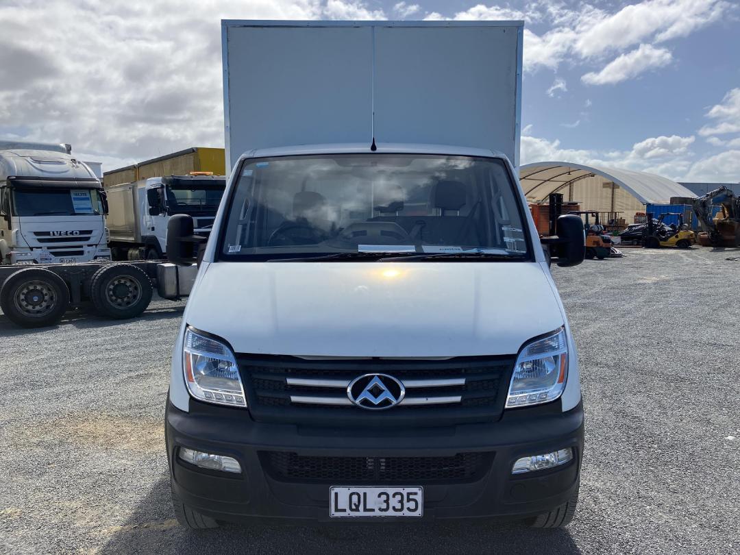 Used LDV V80 CAB CHS AMT 2.5D/6AM 2018 | Turners Trucks & Machinery for ...