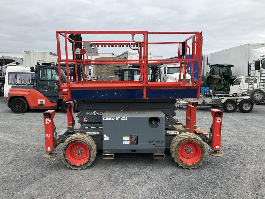 Used Skyjack 6832 2018 | Turners Trucks & Machinery for Sale | 25611002 ...