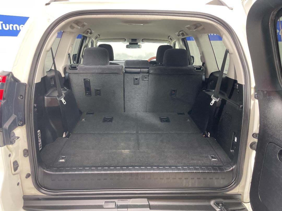 Used Toyota Landcruiser Prado GX 2018 | Westgate | at Turners Cars ...