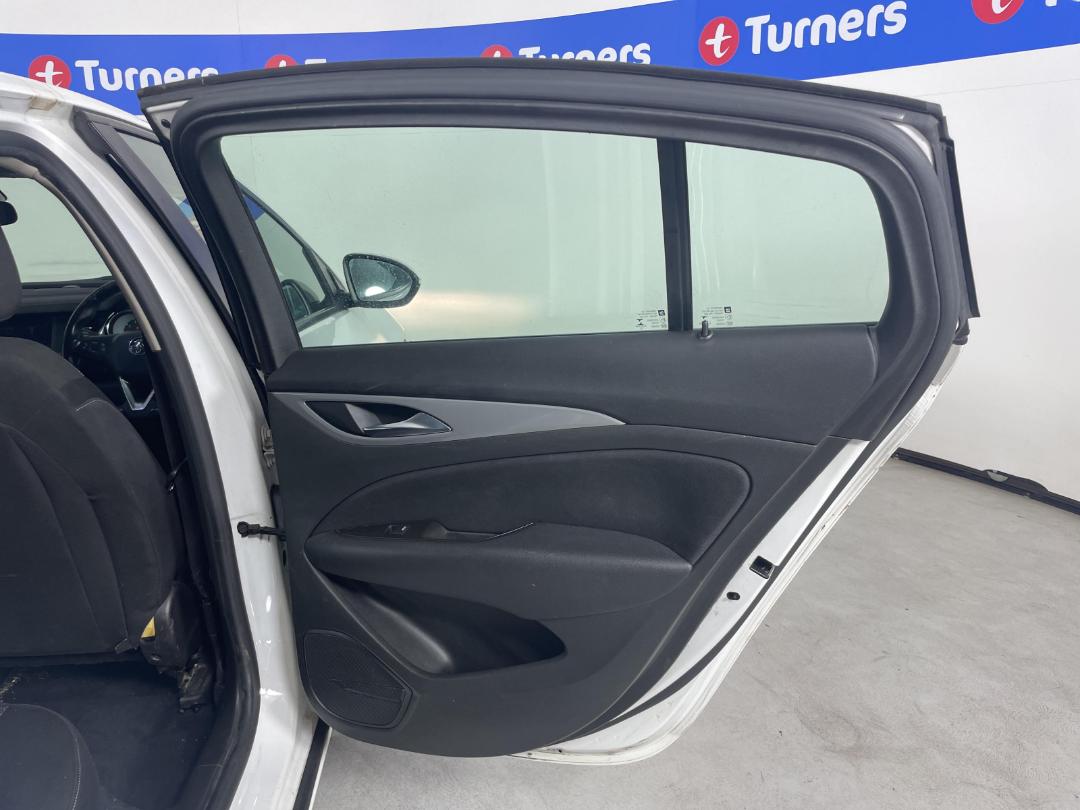 Used Holden Commodore LT 2019 | North Shore | at Turners Cars ...