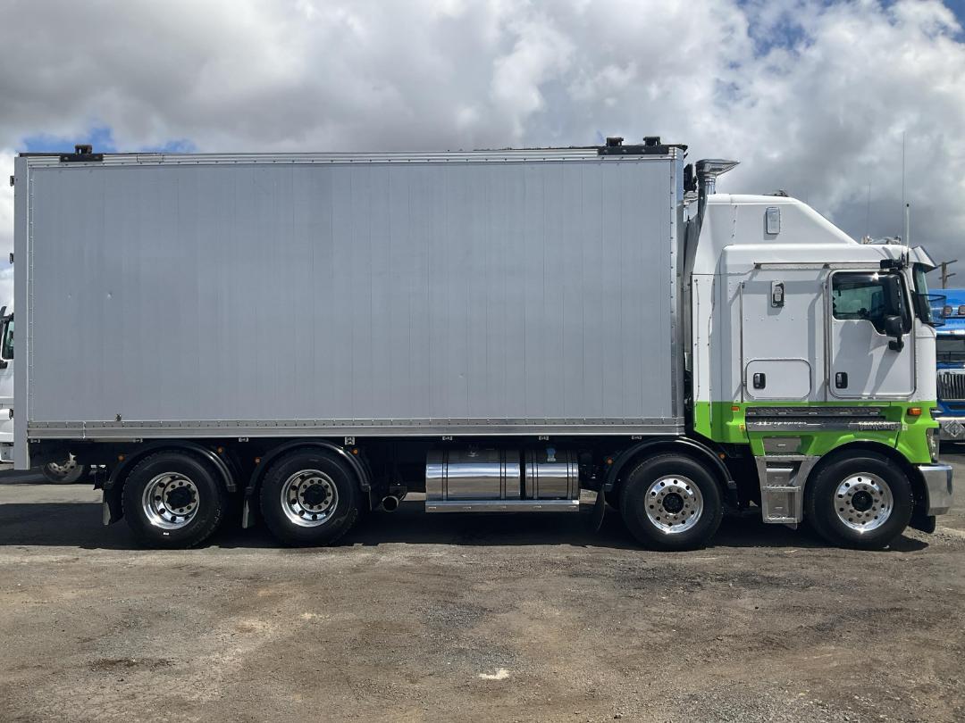 Used Kenworth K 200 2020 | Turners Trucks & Machinery for Sale ...