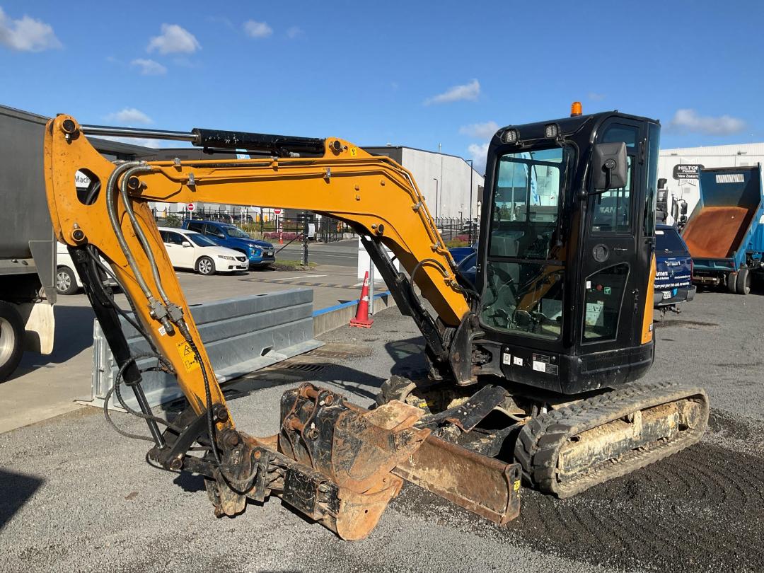 Used Sany SY35U 2021 | Turners Trucks & Machinery for Sale | 25393942 ...