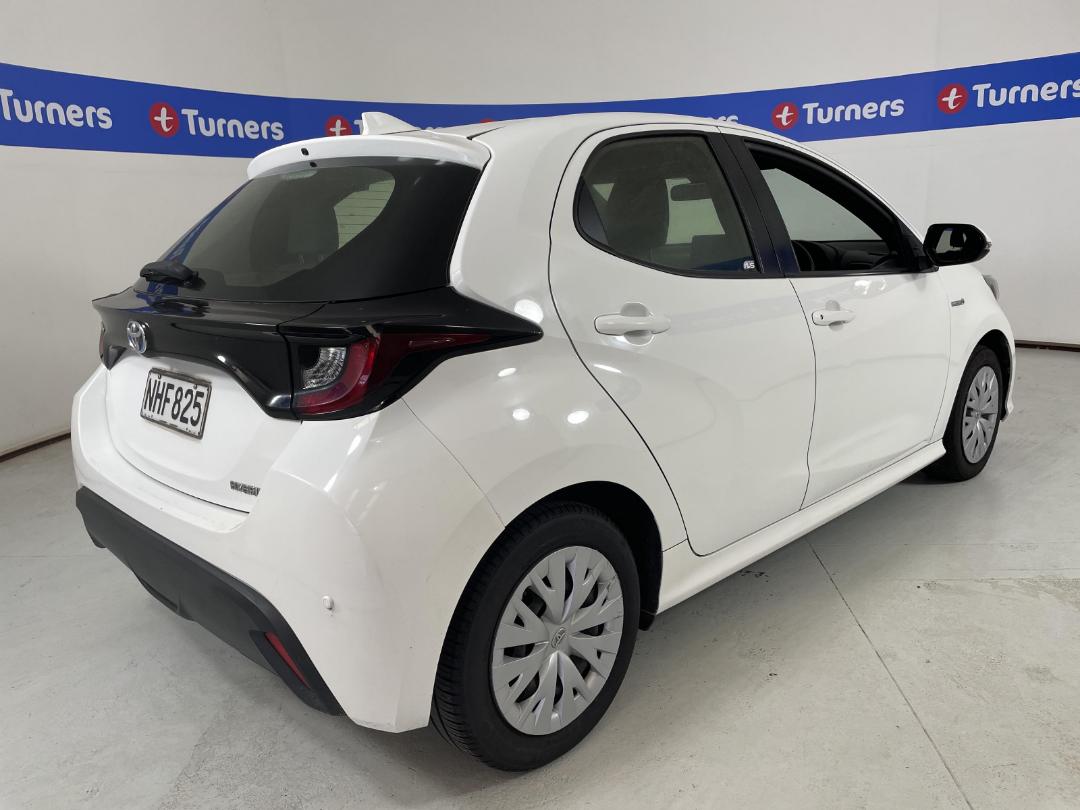 Damaged Toyota Yaris GX 2021 in New Plymouth | at Turners Damaged and ...