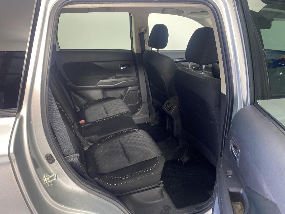 Used Mitsubishi Outlander LS 2022 | Nelson | at Turners Cars | 24913520 ...