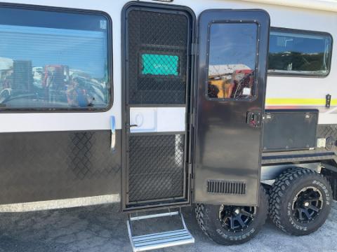 Used Buses, Motorhomes & Caravans For Sale | We Buy And Sell | Turners ...