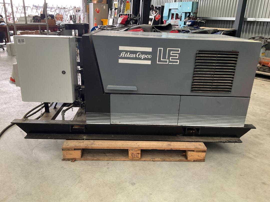 Great Deal On Atlas Copco LE11 Industrial Compressor | 22574016 ...