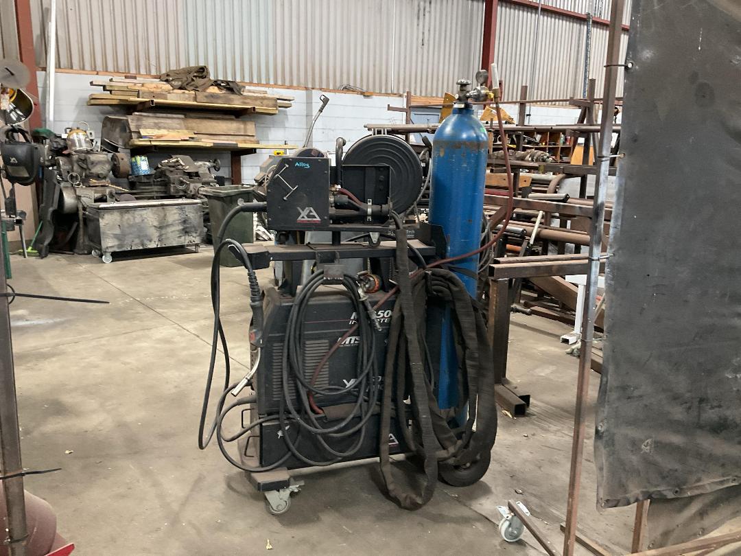 Great Deal On Xcel-arc Mig 500 Welder with Trolley | 25392910| Turners ...