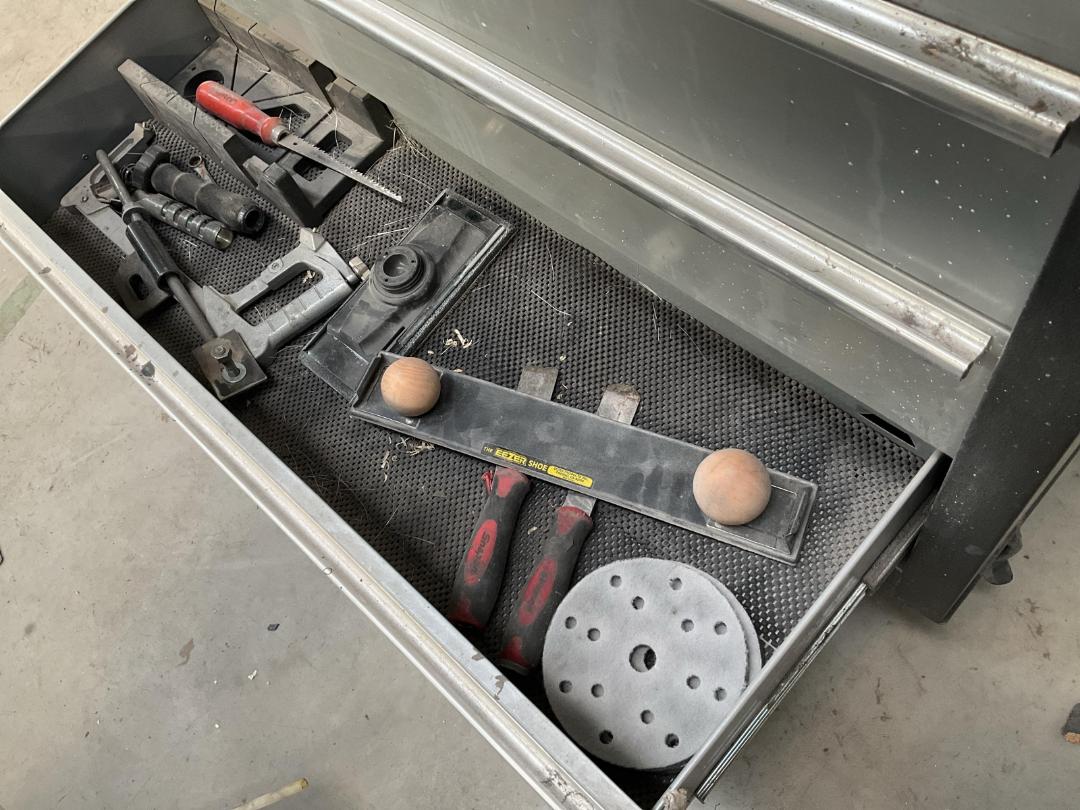 Great Deal On Workshop Tool Drawers w/ Tools | 25898668| Turners ...